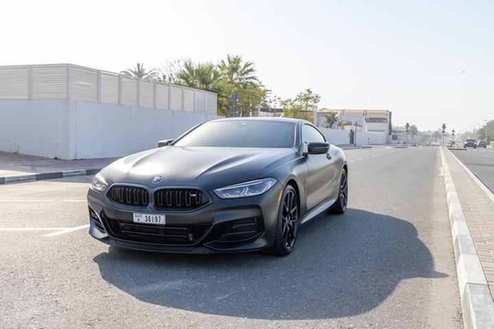 BMW M850i 2023